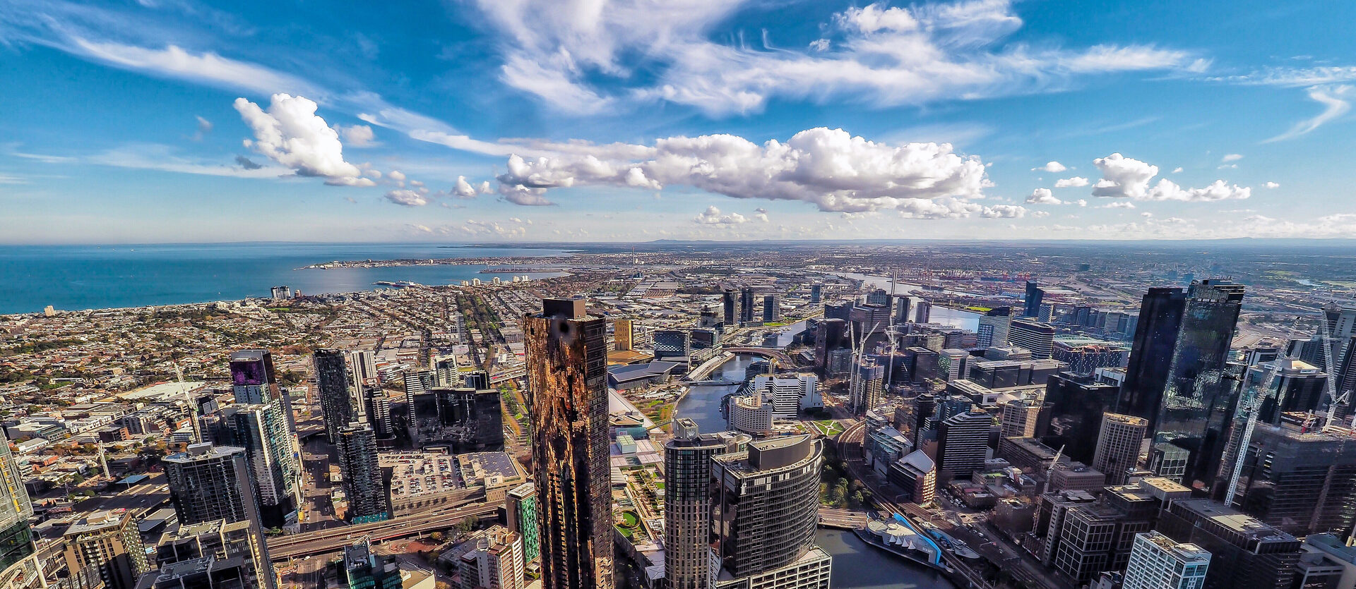 VR Experience | Official Site of Melbourne Skydeck